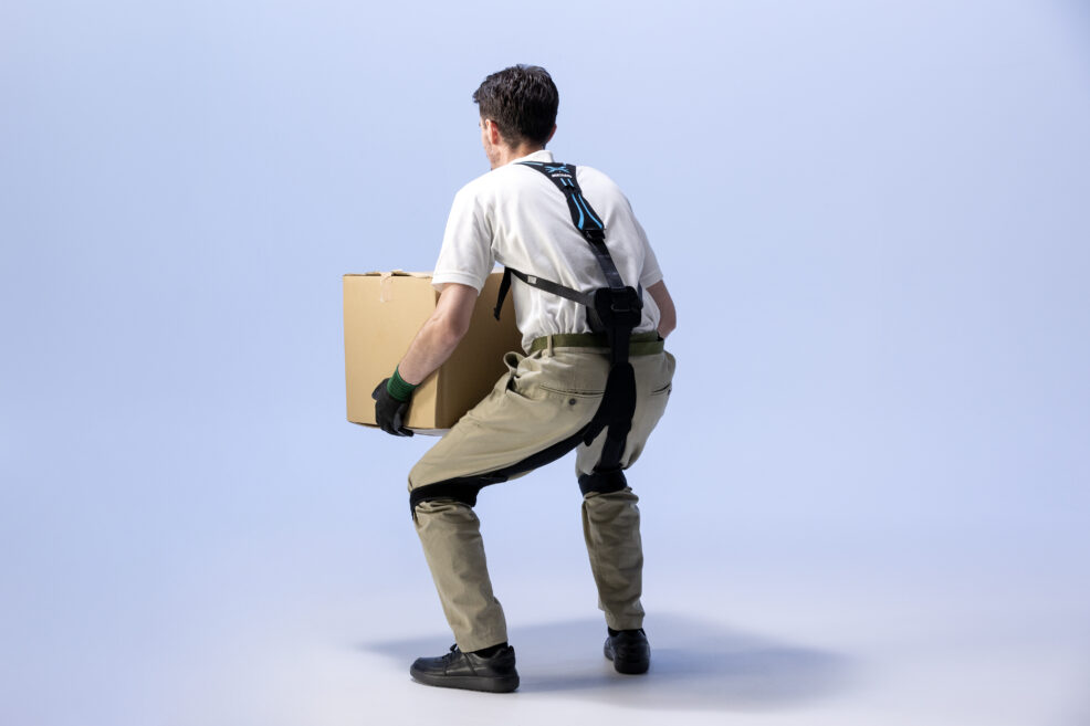 Healthy Suits : Muscle Suit Exoskeletons